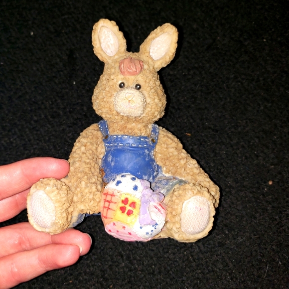 Art | Vintage Bunny Rabbit With Patchwork Heart Figurine | Poshmark